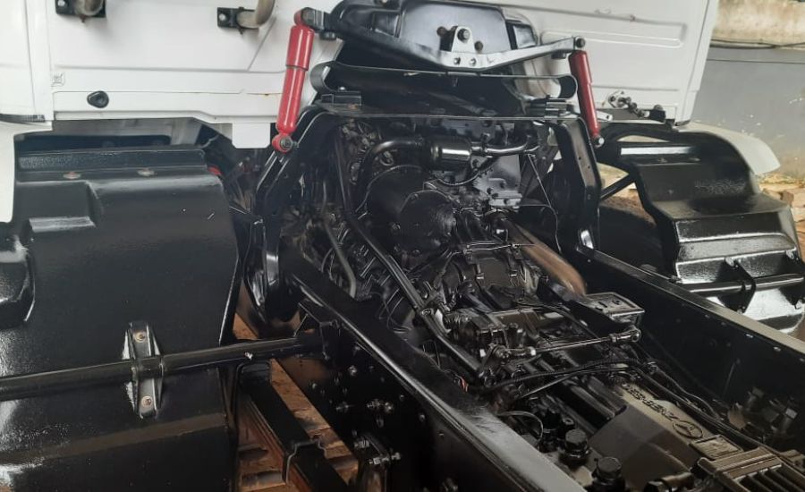 Bruto Equipamentos - MERCEDES BENZ 2729 6x4 ATRON ano 12/12